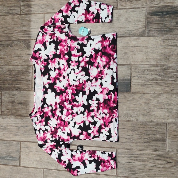 LuLaRoe | Tops | Lularoe Rise Balance Nwt Floral Size Medium Pink Black ...